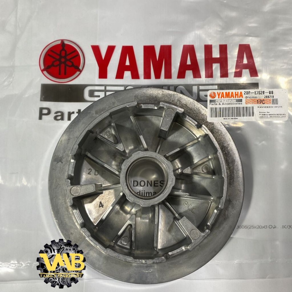 ORIGINAL YAMAHA NMAX 2DP ROLLER ROLER HOUSE | Shopee Malaysia