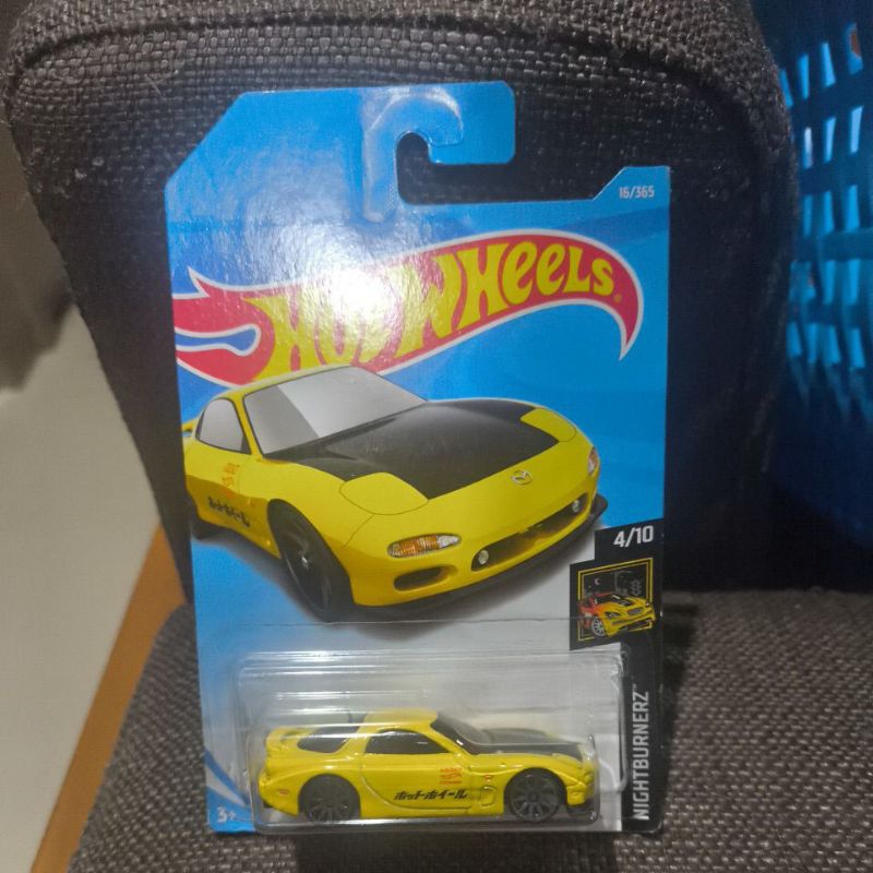 Hot Wheels 95 Mazda RX7 RX 7 FD FD3S Yellow Nightlightz | Shopee Malaysia