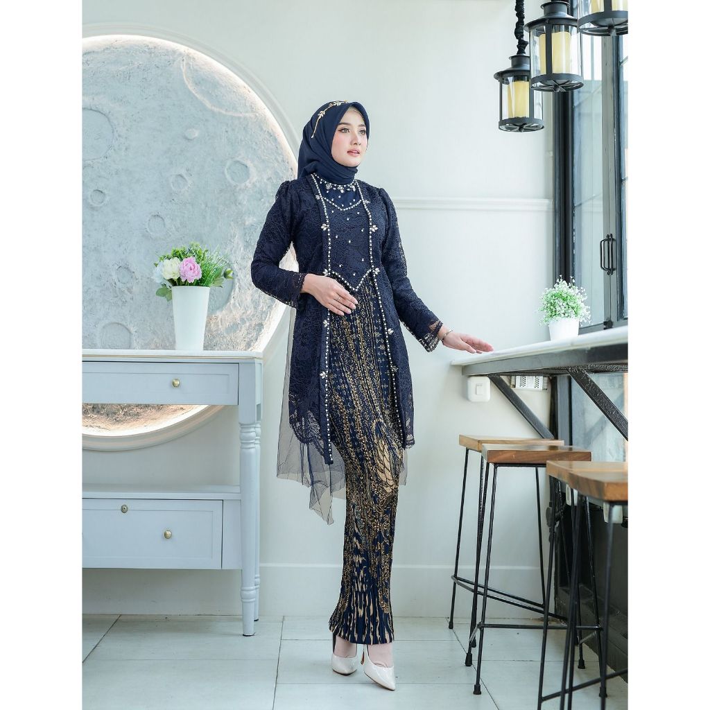 New Flea kebaya set Of Graduation kebaya Sequins, Proposal kebaya ...