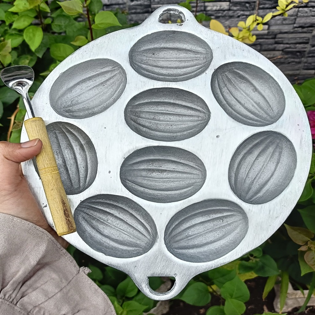 Starfish sponge cake mold 9 large holes dry bahulu ketapang old school ...