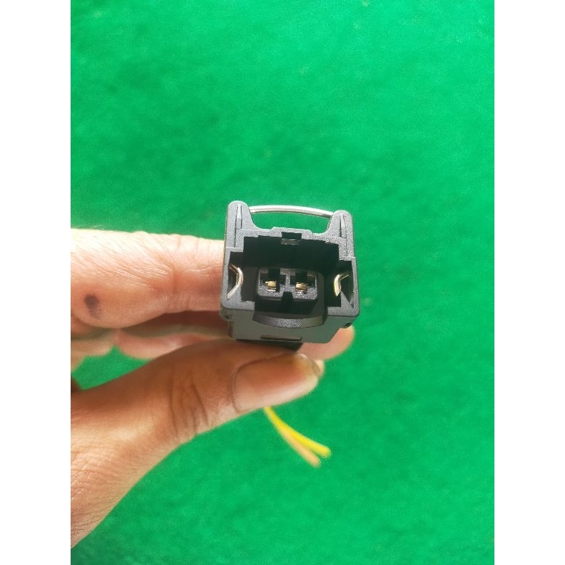 Geely 2 pin temperature sensor socket asyi photo | Shopee Malaysia