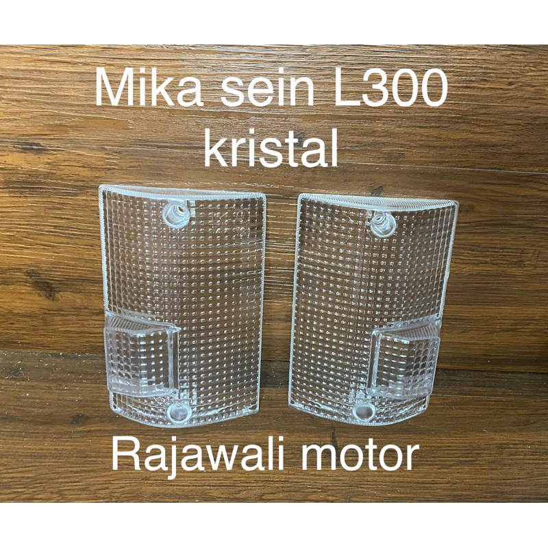 Crystal mica glass, front turn signal, L300 clear crystal, very good ...