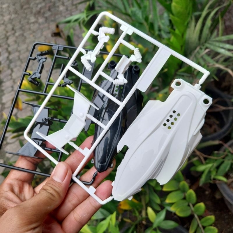 REP TAMIYA BODY DUAL RIDGES SFM PROJECT D | Shopee Malaysia