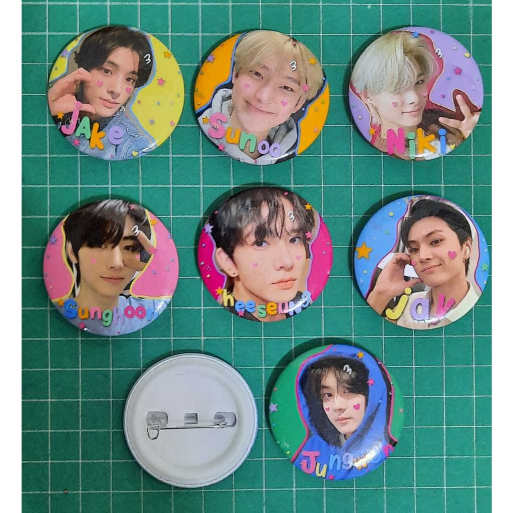 Fresbies Kpop pin BROS pin pin pin size 4.4cm Enhypen (price per package contains 7 pins full ...