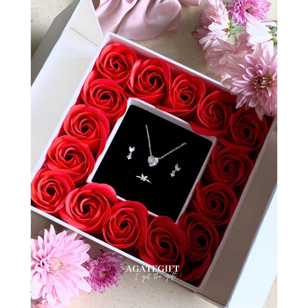 MAWAR Rosé Royale Valentine Gift Box - Rose Box with Women's Jewelry ...