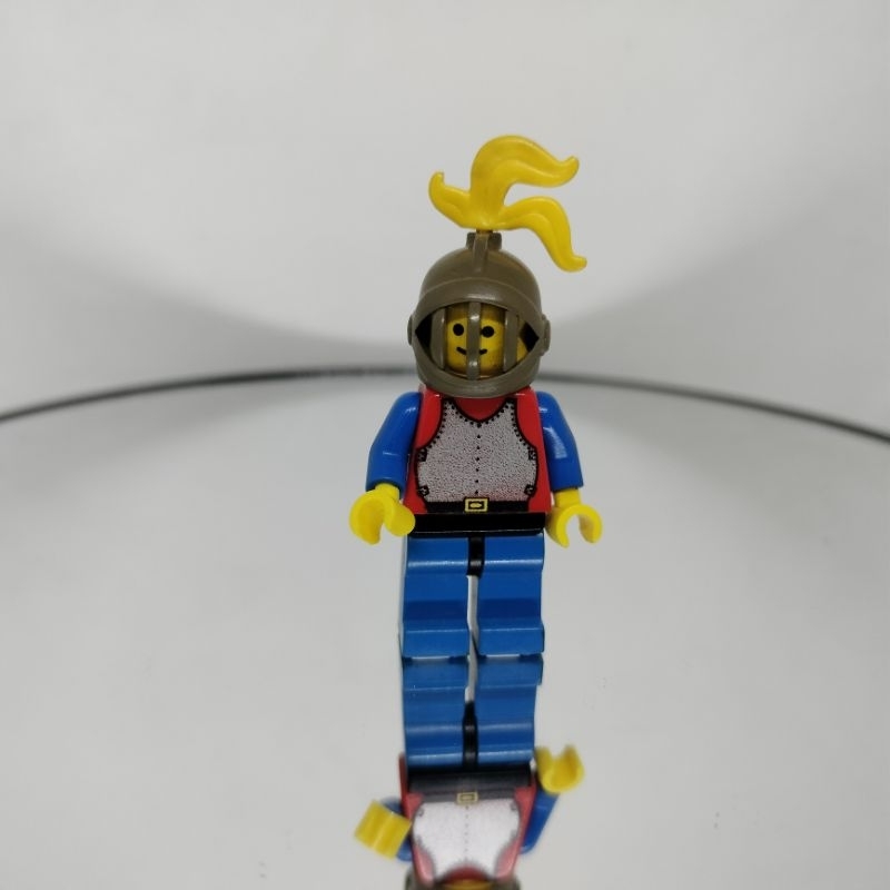 Lego Minifigure Ori Castle Breastplate Yellow Plume - cas191 | Shopee ...