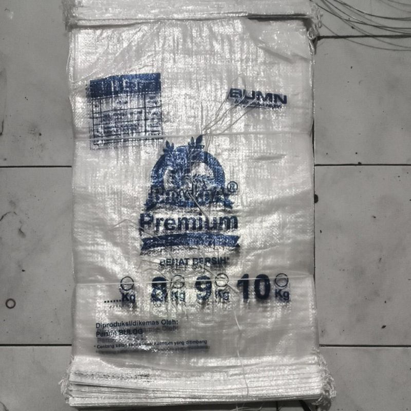 New bulog plastic sack 10 kg (100 sheets) | Shopee Malaysia
