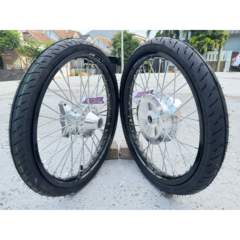 Velg PACKAGE SET TIRE RING 17 AEROX NMAX NEW NMAX OLD PCX 150 PCX 160 ...