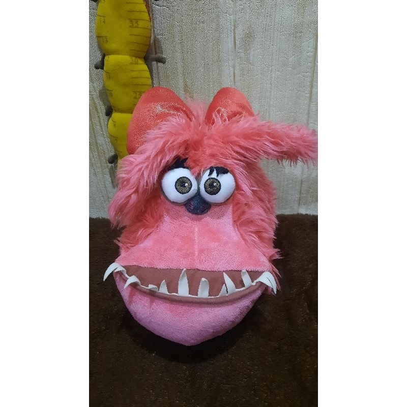 Original despicable guguk doll me gru pet kyle | Shopee Malaysia