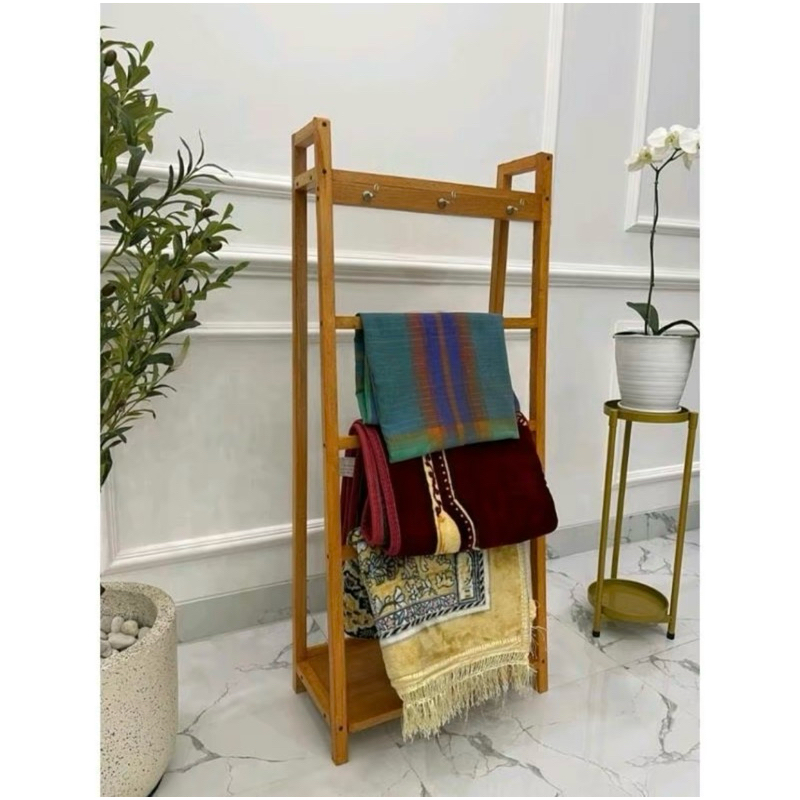 Minimalist Mukena Rack, Mukena and Prayer Rug Holder, Prayer Equipment ...