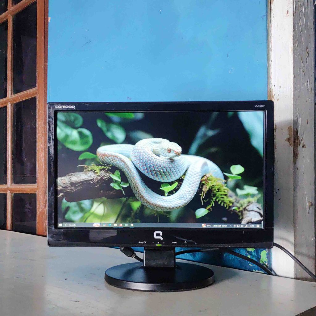 Compaq Brand Monitor Lcd 16 Inch HD Wide Normal Condition | Shopee Malaysia