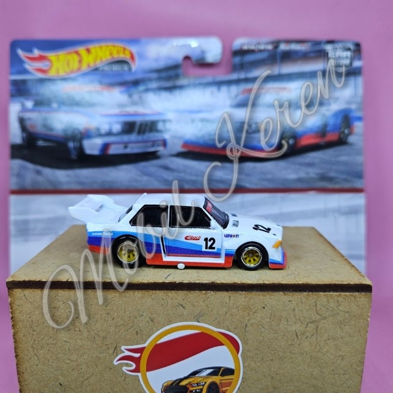 Diecast Hot Wheels premium Loose smooth 2 pack BMW 320 Group 5 white ...