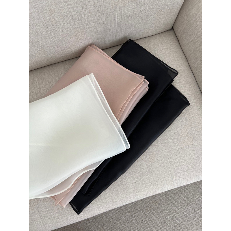 Organza veil by: itsAlabel.co Organza Shawl Selendang Organza Selendang ...