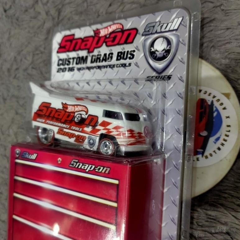 Hotwheels SNAP ON CUSTOM DRAGBUS SKULL SERIES SUPER MEGA RARE DRAG BUS ...