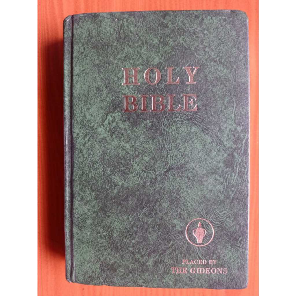 Holy BIBLE THE GIDEONS INTERNATIONAL CONTAILING THE OLD AND NEW ...
