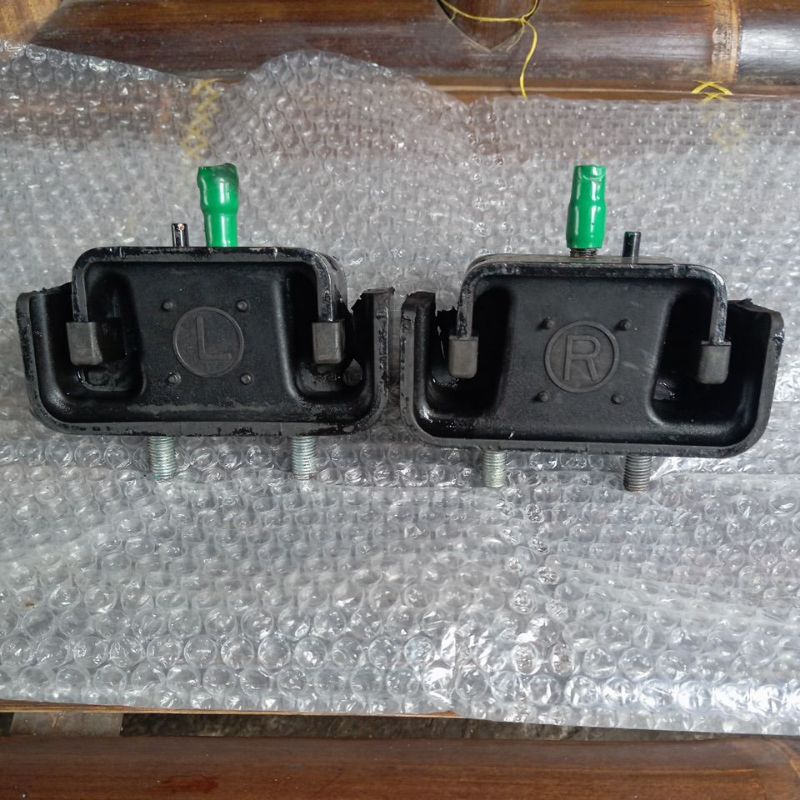 MESIN ENGINE MOUNTING MONTING ENGINE WULING CONFERO ORIGINAL SGMW ...