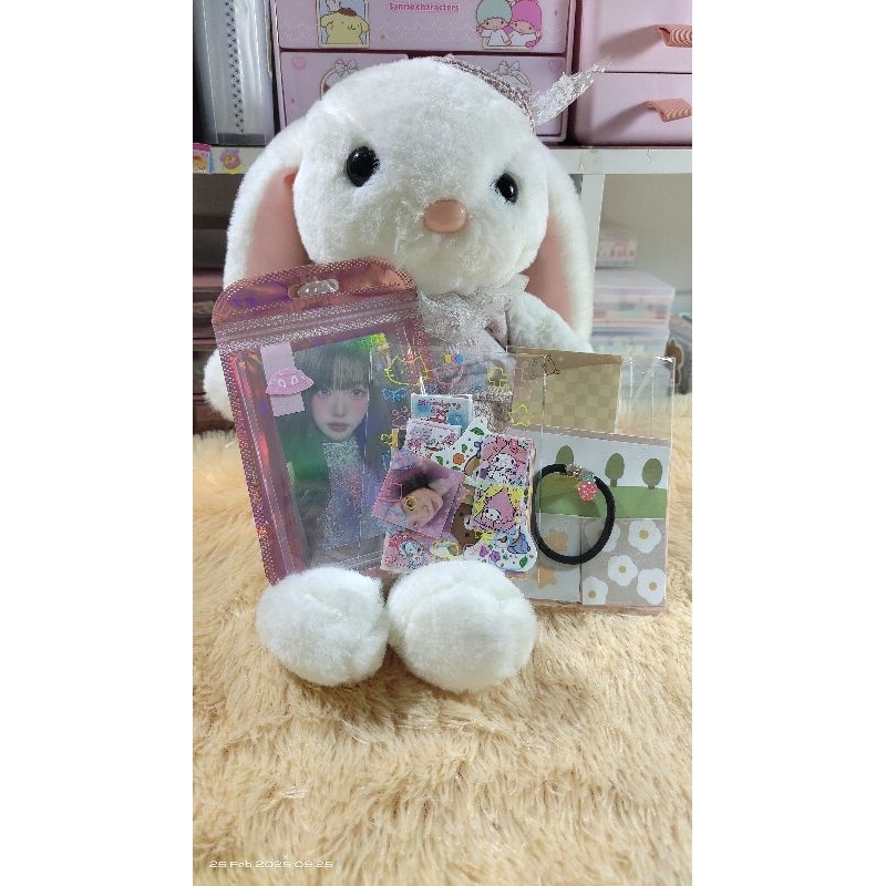 Fanmail Kpop Large photocard freebies | Shopee Malaysia