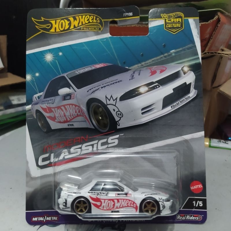 Hotwheels Nissan skyline gt-r r32 pandem car culture modern classics- Hotwheels car culture ...