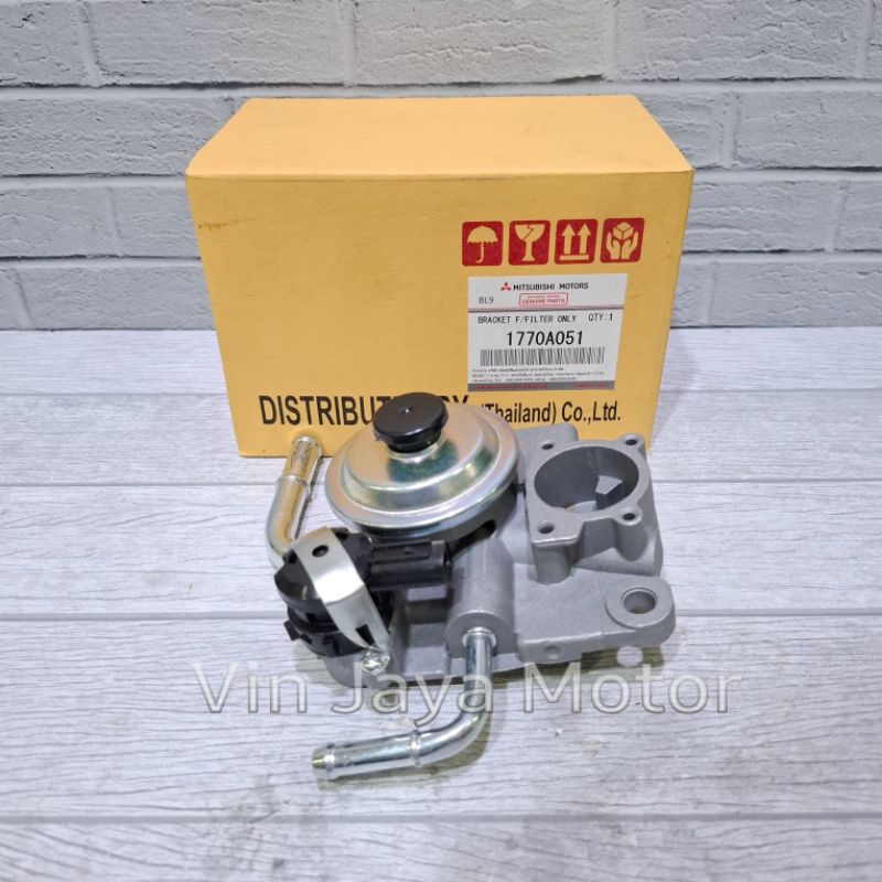 Body Fuel Filter Bracket Fuel Filter Diesel Triton 2.5 2500cc Original ...