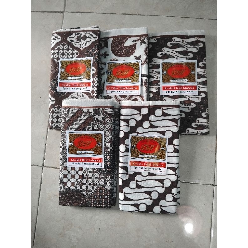 Jumbo long cloth (240×115) / white batik / long kebat / jarik cloth ...