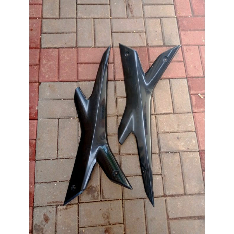 HITAM Cover SIDE DELTA BOX LEFT RIGHT NEW AEROX 155 BLACK ORIGINAL ...