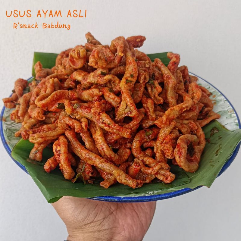 Original spicy chicken intestine chips with orange leaves 1kg | Shopee ...