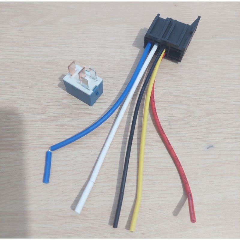 SOCKET + FOOT RELAY LIMA 12V DENSO SOCKET LEG 5 + LEG RELAY 5 12V DENSO ...