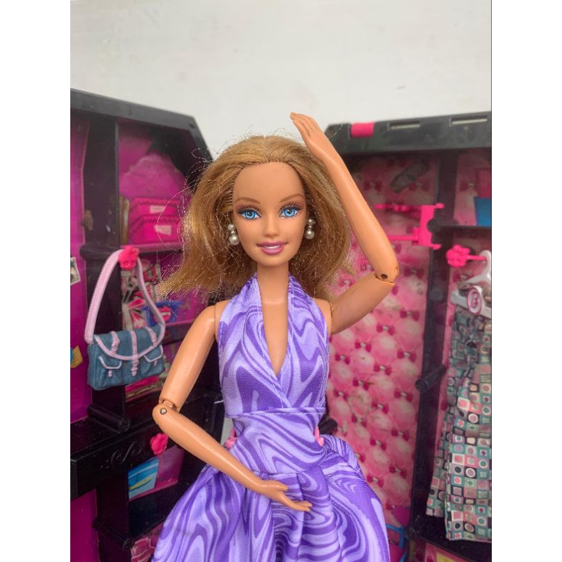 Barbie Mattel Preloved Rubber Feet (there are minus fingers) | Shopee ...