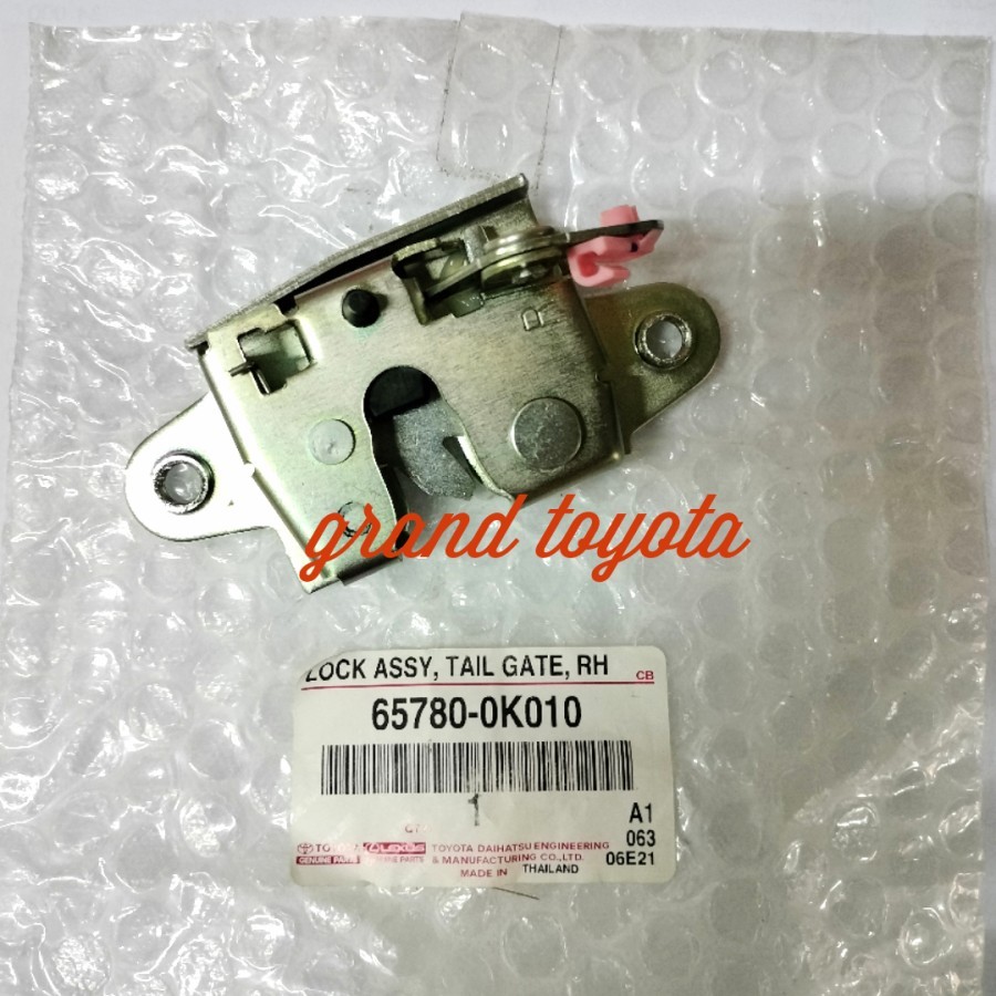 Toyota Hilux Right Trunk Door lock 100% Original 65780-0K010 | Shopee ...