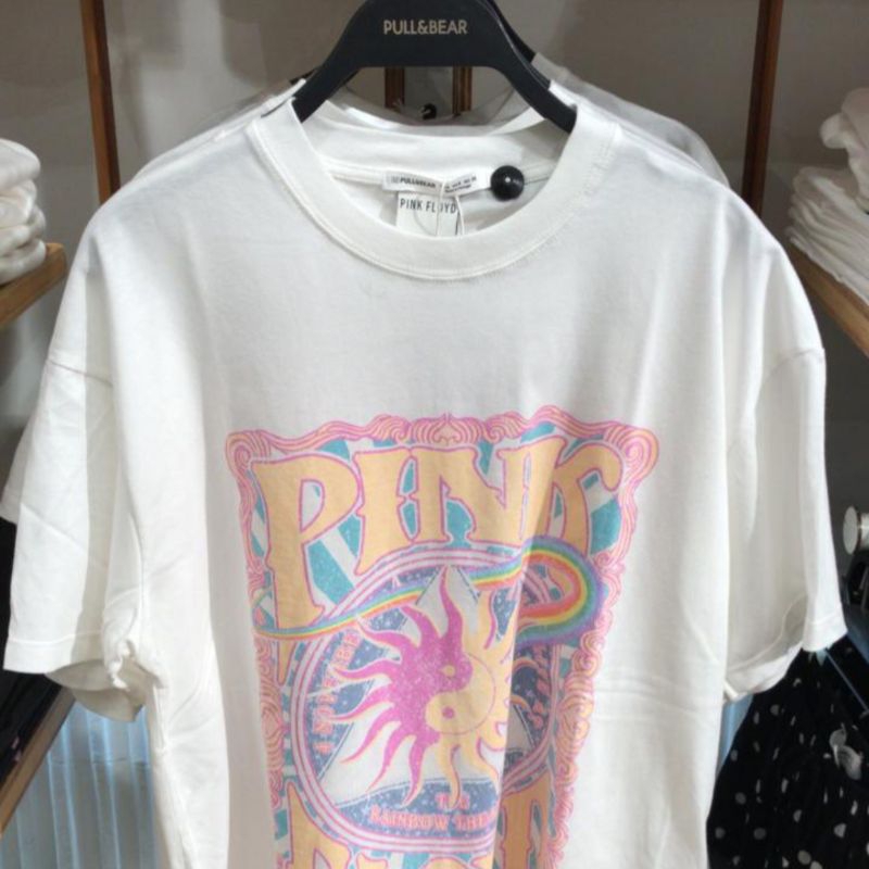 Pull&bear Woman Pink Floyd yin-yang Jastip T-shirt Entrustment service ...