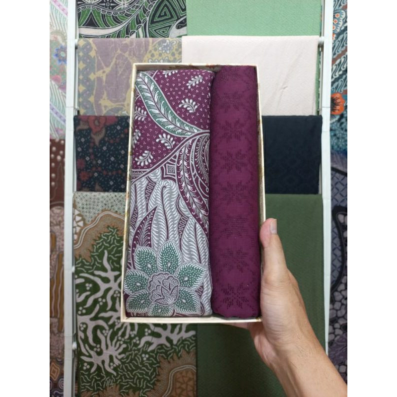 Dobby batik cloth/ dobby batik Set/ birthday gift Gif/ Traditional ...