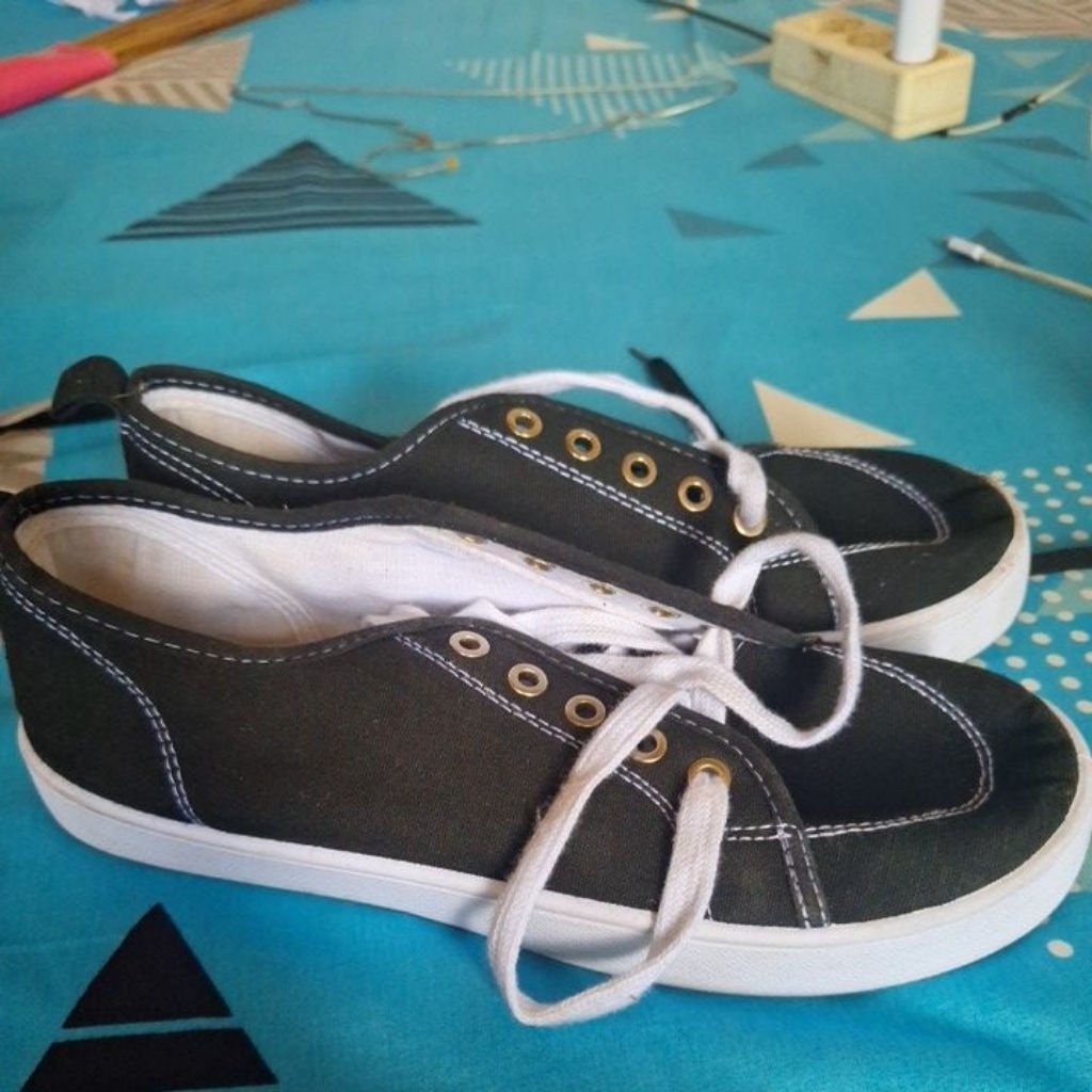 RUBI Ruby shoes (preloved) | Shopee Malaysia