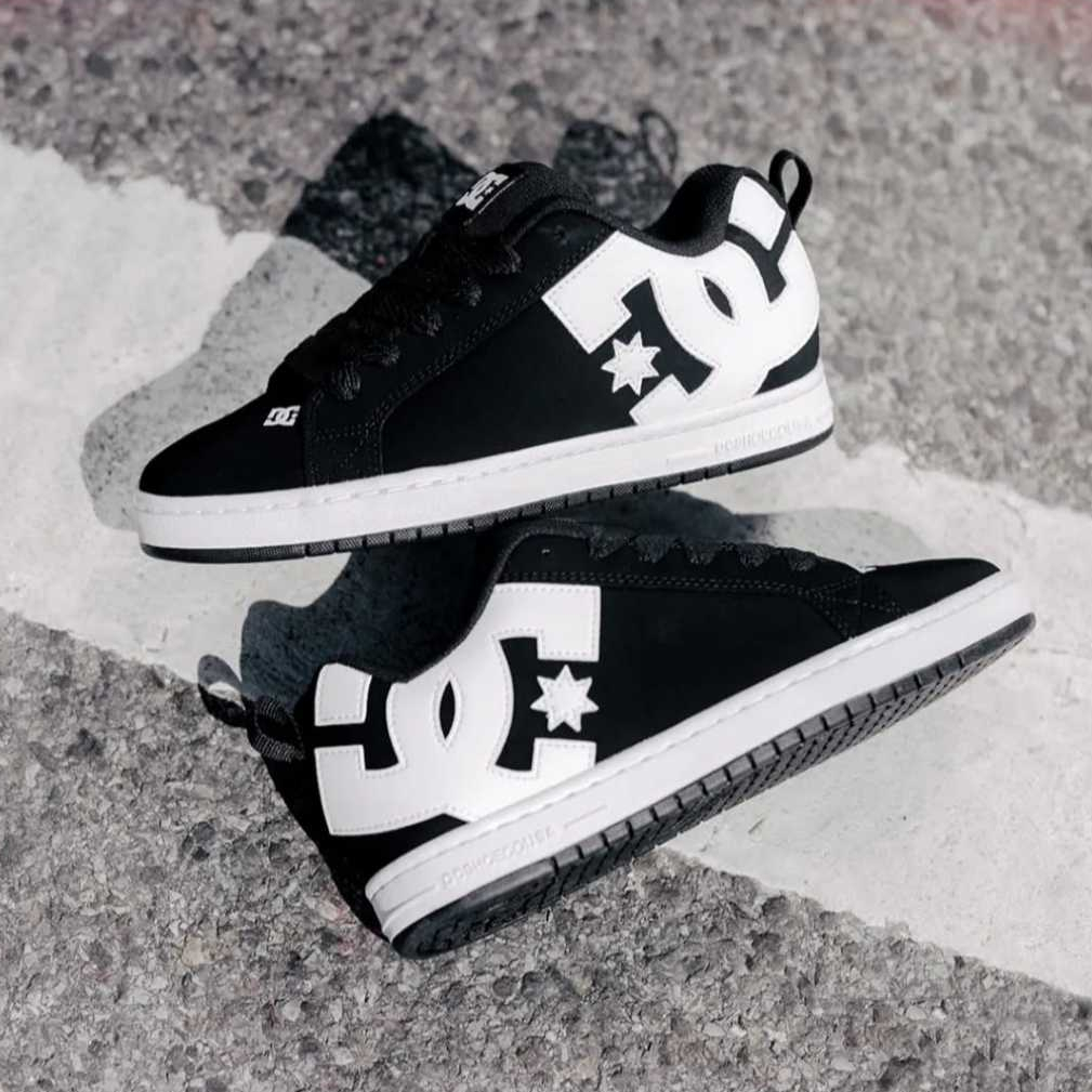 Dc Court Graffik Black White Sneakers Shoes Latest Unisex Series Fat ...