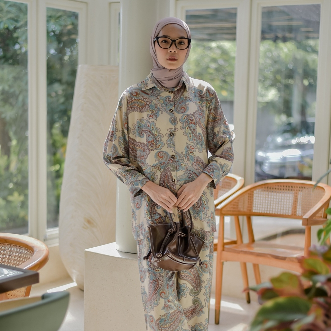 KEMEJA Soore - Maddy Series - Shirt and Pants Suit - Women's Long Set ...