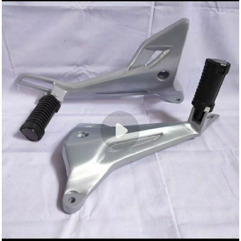 Supra X125 Supra x 125 Rear foostep Step mounts. Old pair | Shopee Malaysia