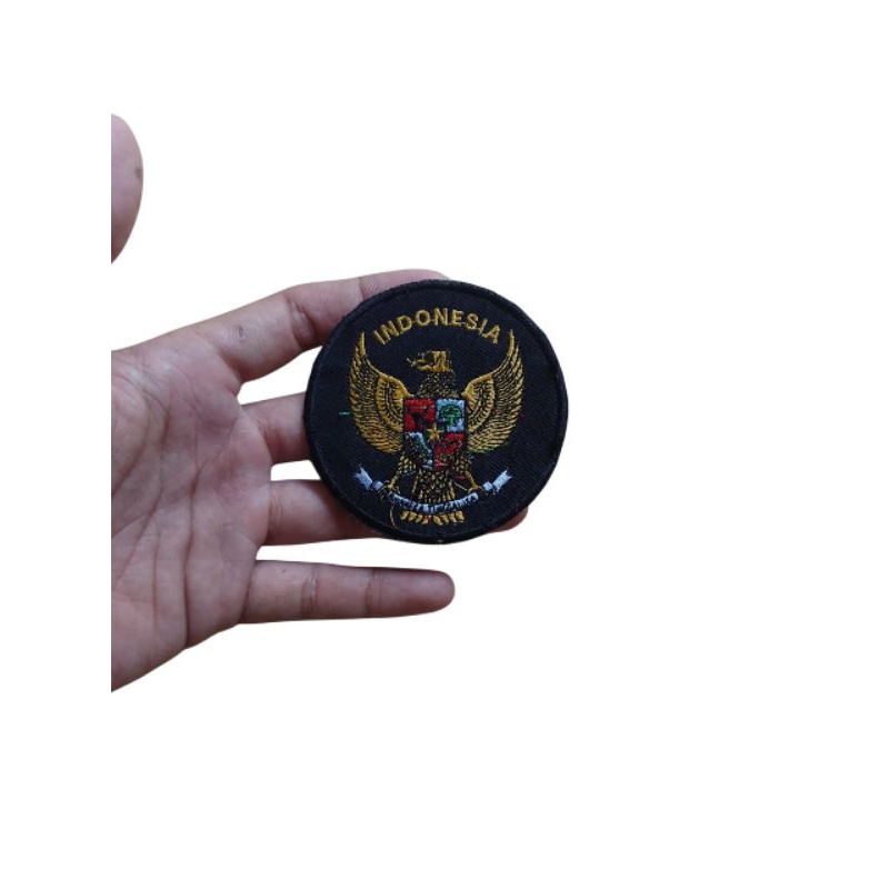 Round Garuda Indonesia Logo Reproduction Embroidered Patch | Shopee ...