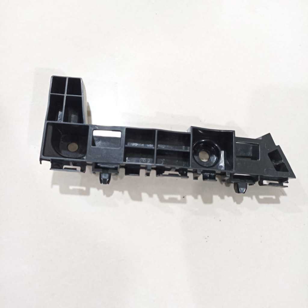 Original Suzuki Wagon R front bumper button Bracket Holder, right ...