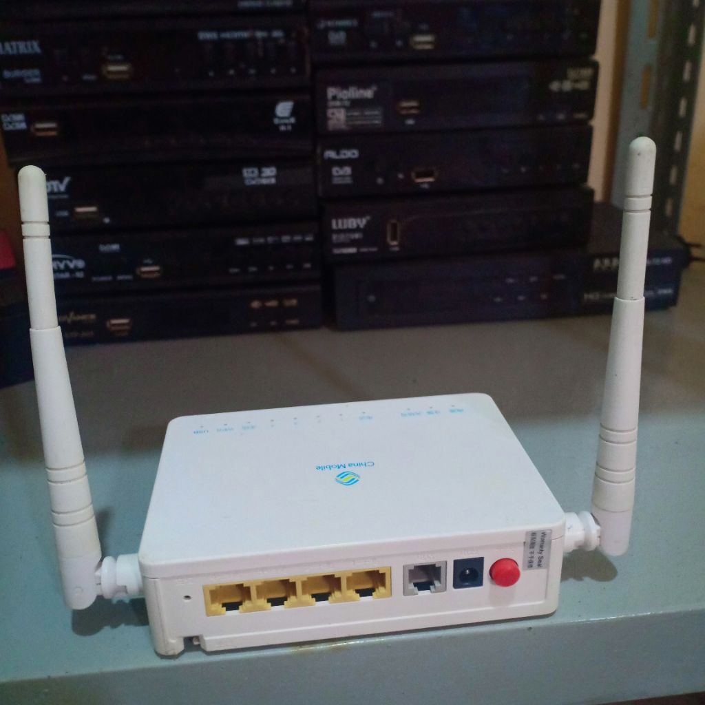 ZTE ZXHN F663NV9 GPON ONU ACESS POINT plus adapter | Shopee Malaysia