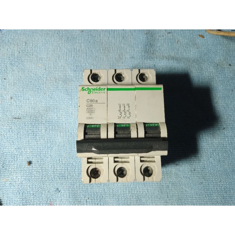Mcb 3 phase Schneider C60a C20 / Schneider / MCB / 3 phase MCB | Shopee ...