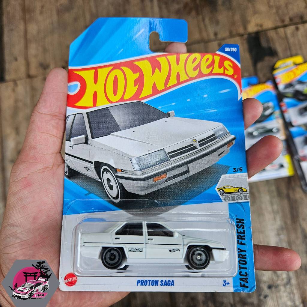 Hot Wheels Proton Saga White 1:64 Diecast HW Original Mattel Malaysia ...
