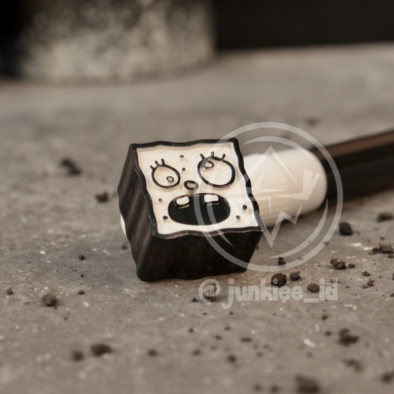 Doodle bob artisan keycaps spongebob artisan keycap black and white ...