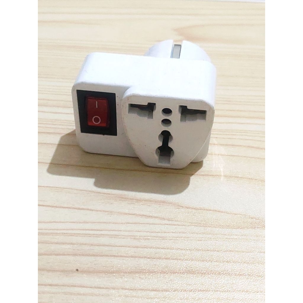 Universal Switch Plug, Universal Travel Adapter | Shopee Malaysia