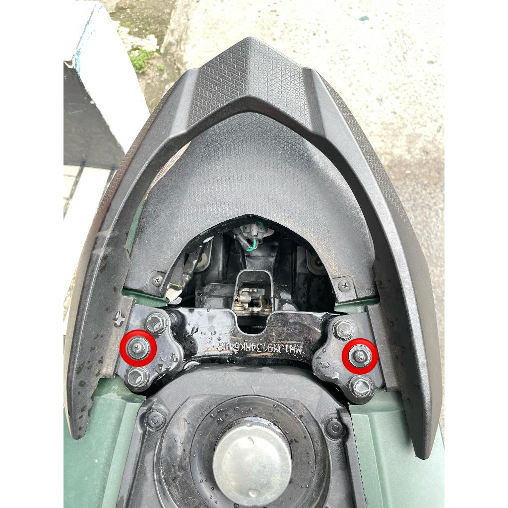 BEHEL SIDE BODY BOLT (2 BOLTS) SPIRAL MODEL BEAT DELUXE GENIO SCOOPY ...