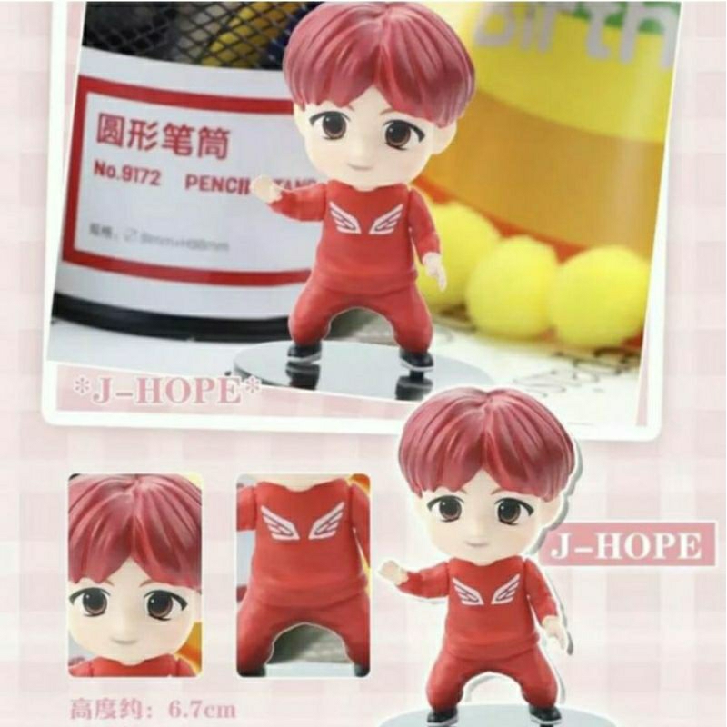 MERAH Mini ACTION SALE OF SMALL FIGURE FIGURES JHOPE J HOPE RED RED ...