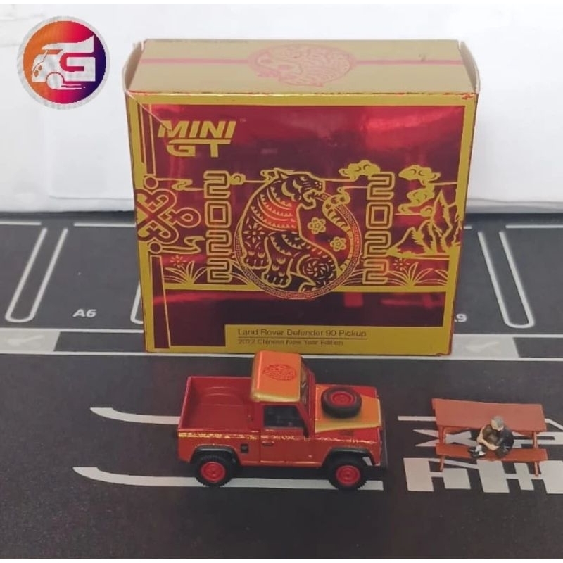 Mini Gt land rover defender 90 pick up 2022 chinese new year edition ...