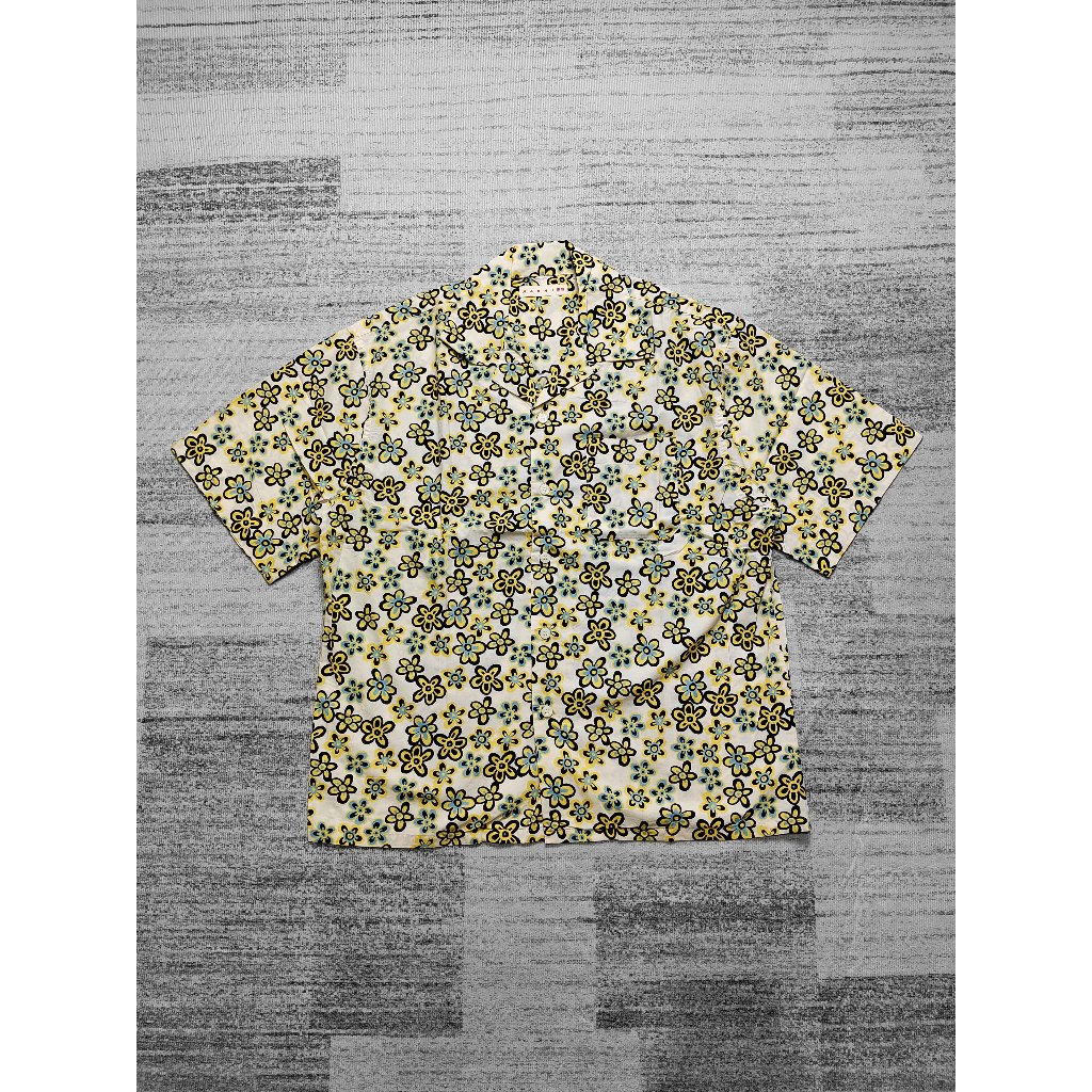 KEMEJA Uniqlo x Marni Oversize Open Collar Shirt Resort Yellow Open ...