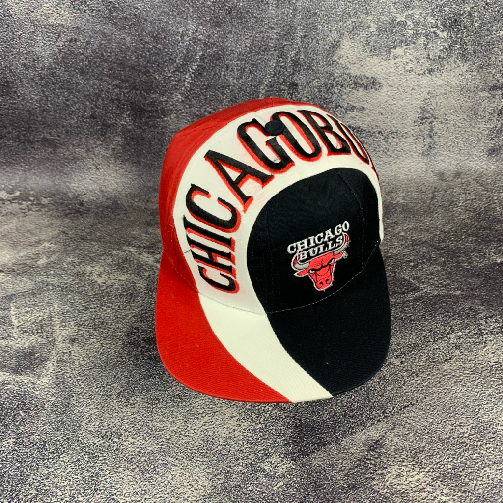 THRIFT VINTAGE CHICAGO BULLS HAT - Second Original 1 | Shopee Malaysia