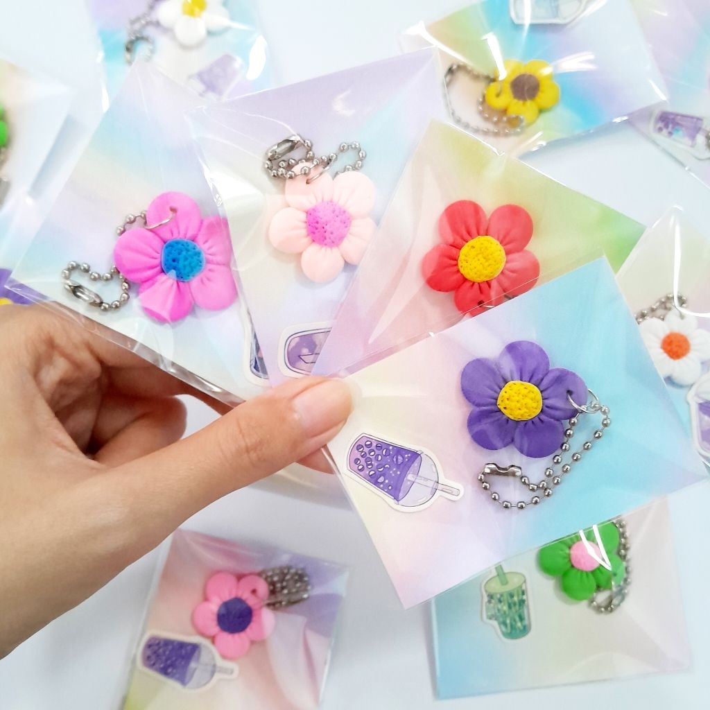 (handmade) Flower Keychain MINI freebies can be used as buyer's ...