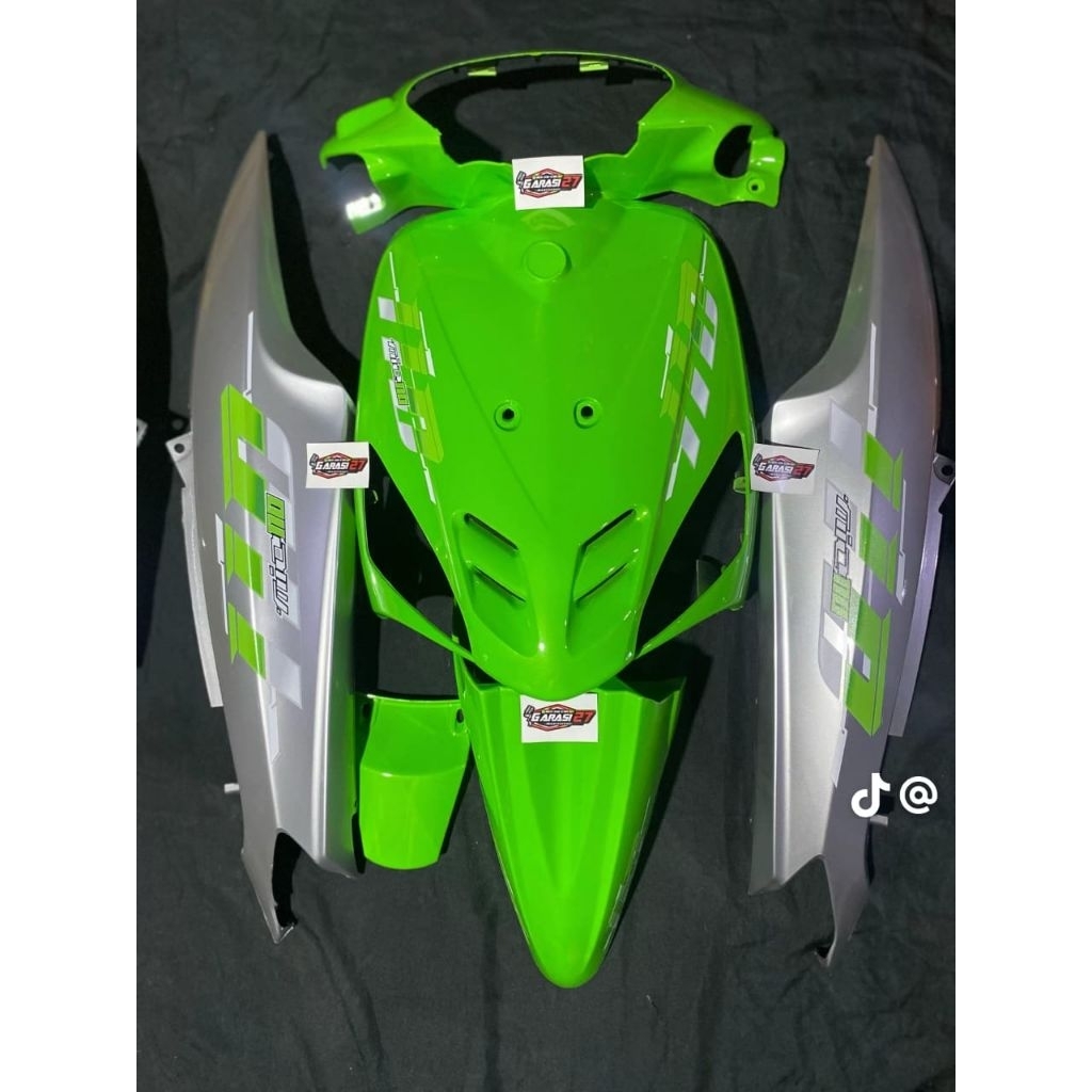 HIJAU Smooth body full set Yamaha Mio old/Mio sporty/old Mio silver ...