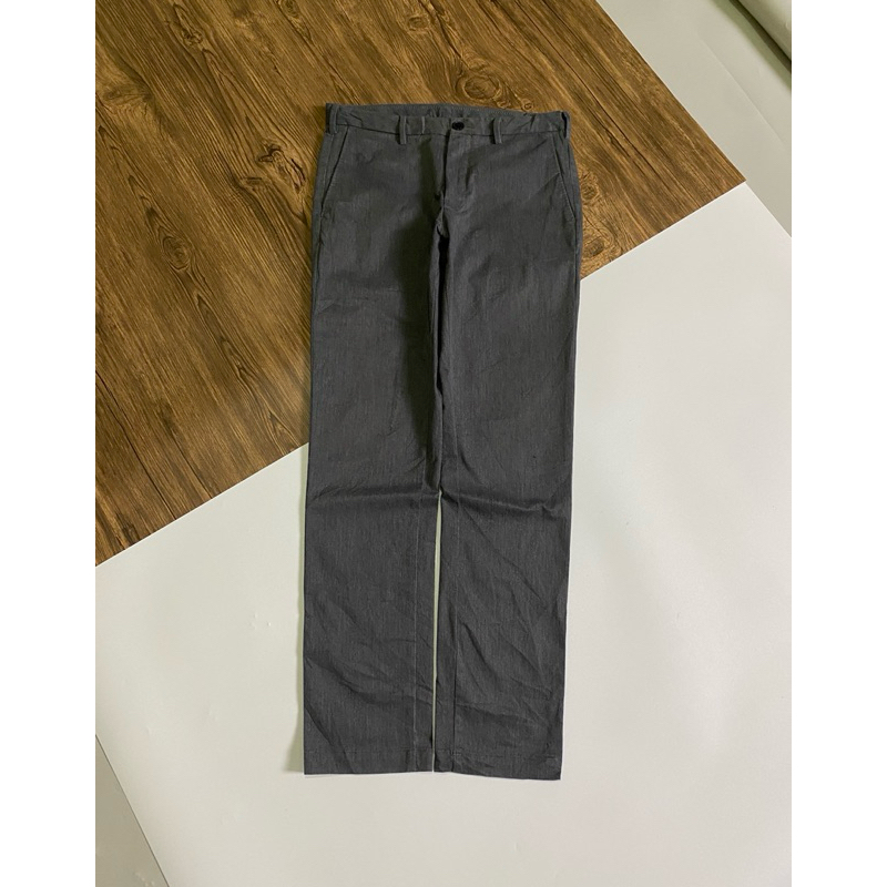 Uniqlo Chinos | Shopee Malaysia